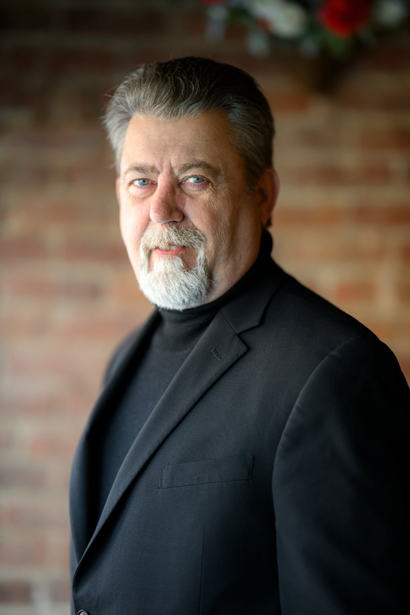 Michael Brady - Fisher Riley Group - A Premier Real Estate Team